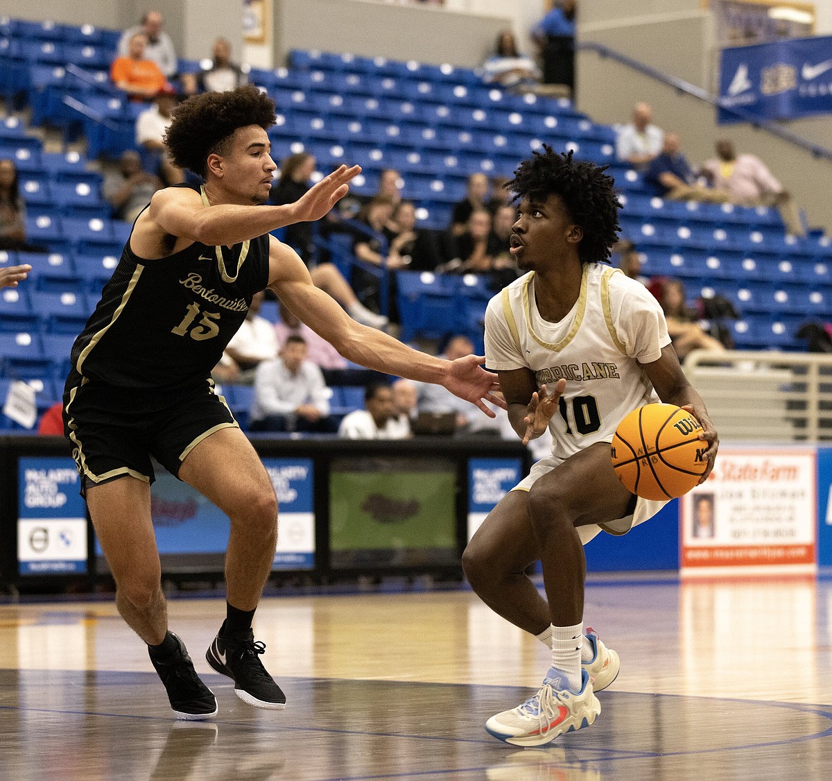 6A STATE BASKETBALL: Defending champs overcome slump to beat ...