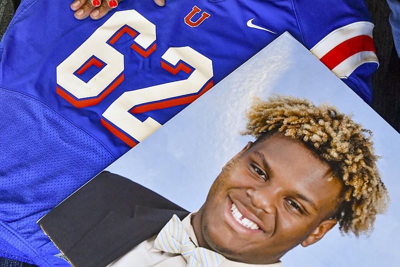 Legacy of Dion Stutts lives on 1 year after death | Whole Hog Sports