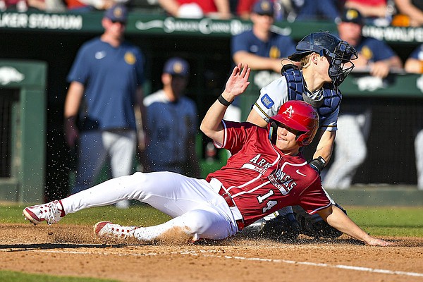 Arkansas baseball notebook: Razorbacks tee off on ace in front of big ...