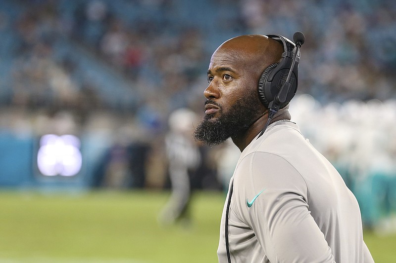 Report: Arkansas football to hire former Petrino assistant who spent ...