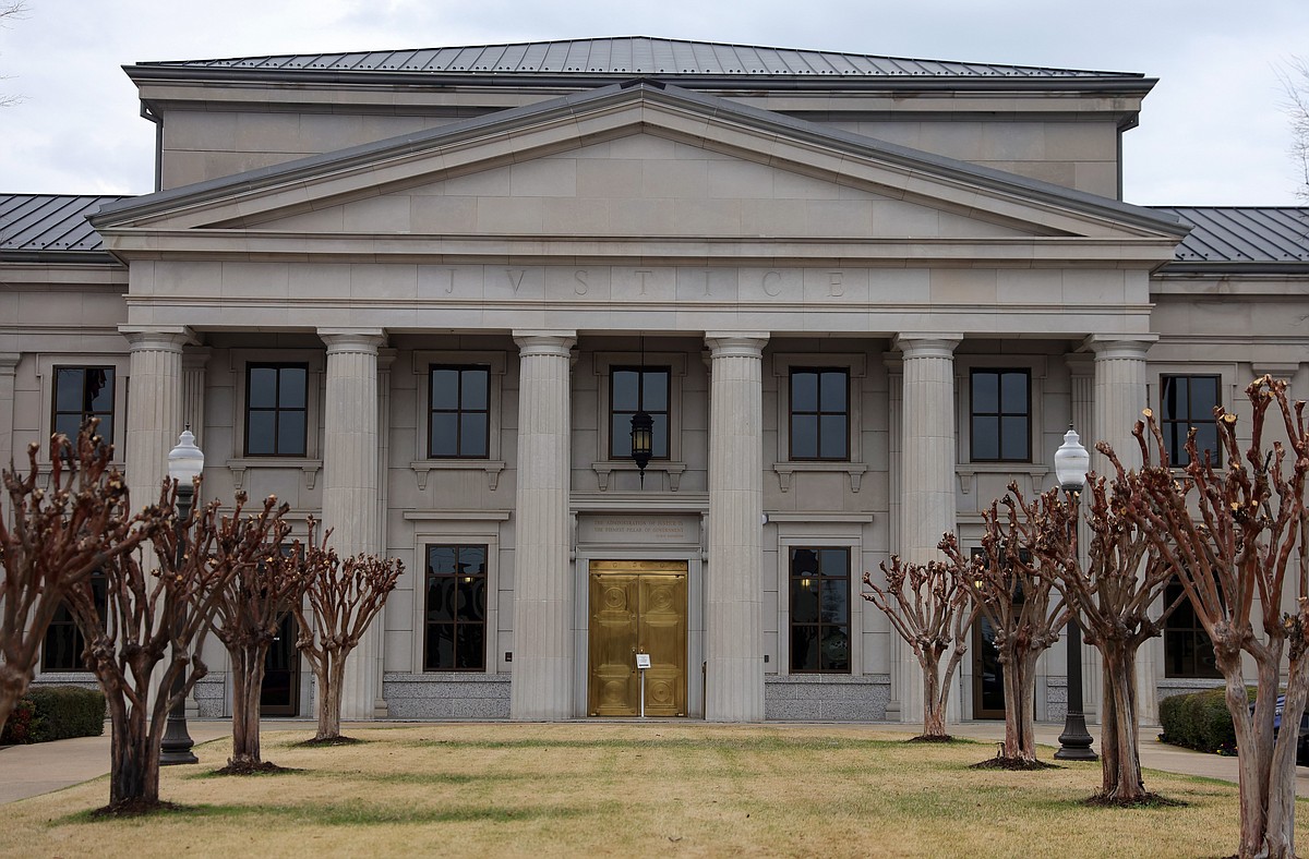 State Supreme Court removes Pulaski County Circuit Court judge from ...