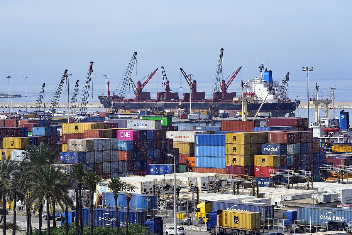 France, Lebanon aim to rebuild port | Northwest Arkansas Democrat-Gazette