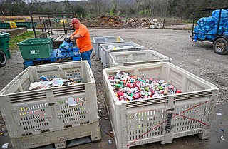 Solid Waste District begins new program | Northwest Arkansas Democrat ...