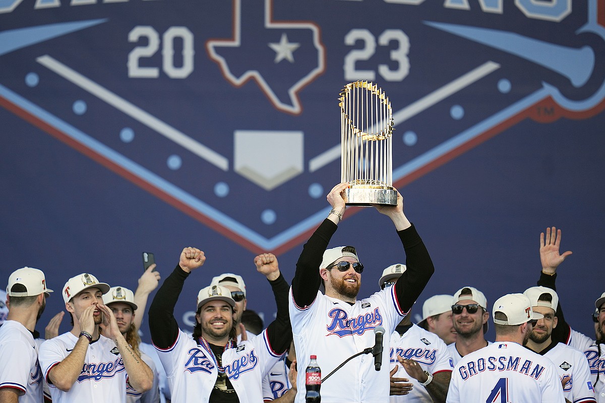 Diamondbacks to add Montgomery on one-year, $25-million deal ...