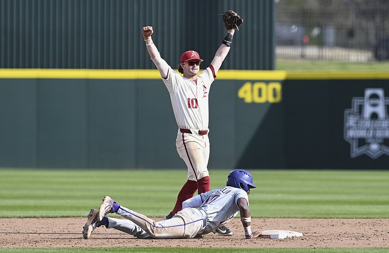 Sweet sweep: Razorbacks rally again, knock off Tigers | Northwest ...