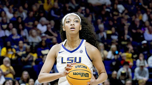 Clark, Reese bring star power to Sweet 16 in Albany | Jefferson City ...