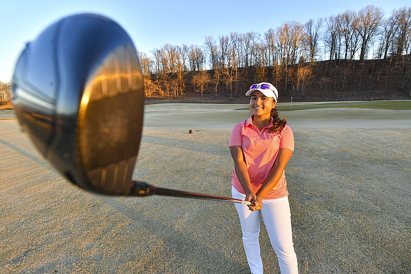 UA freshman golfer, ranked NCAA's No. 2 at age of 17, heads to Augusta ...