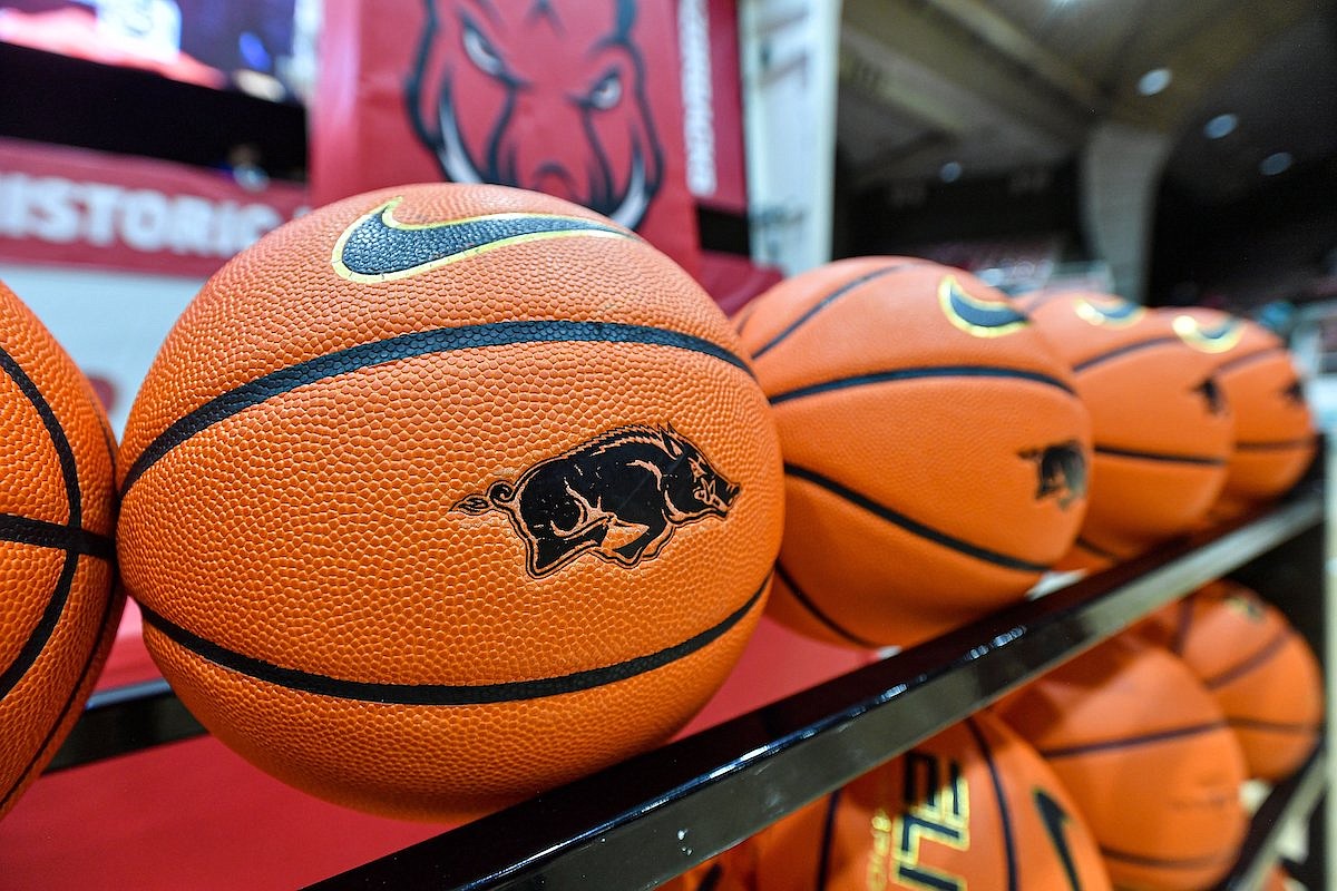 Arkansas basketball adds 4-star big man in class of 2025 | The Arkansas ...