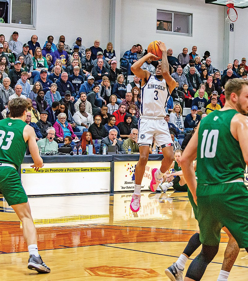 Lincoln men's basketball up to six players in transfer portal ...