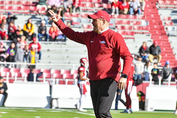 VIDEOS: Scott Fountain, Carson Dean, Isaiah Sategna recap Arkansas ...
