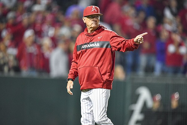VIDEOS: Dave Van Horn, Hagen Smith, Jared Sprague-Lott recap Game 1 win ...