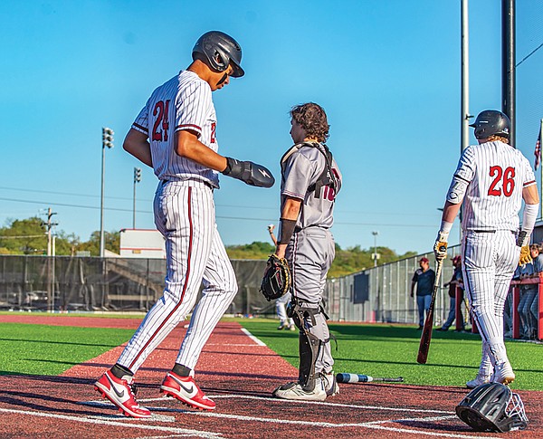 Jefferson City baseball scores 14 runs in victory against Rolla ...
