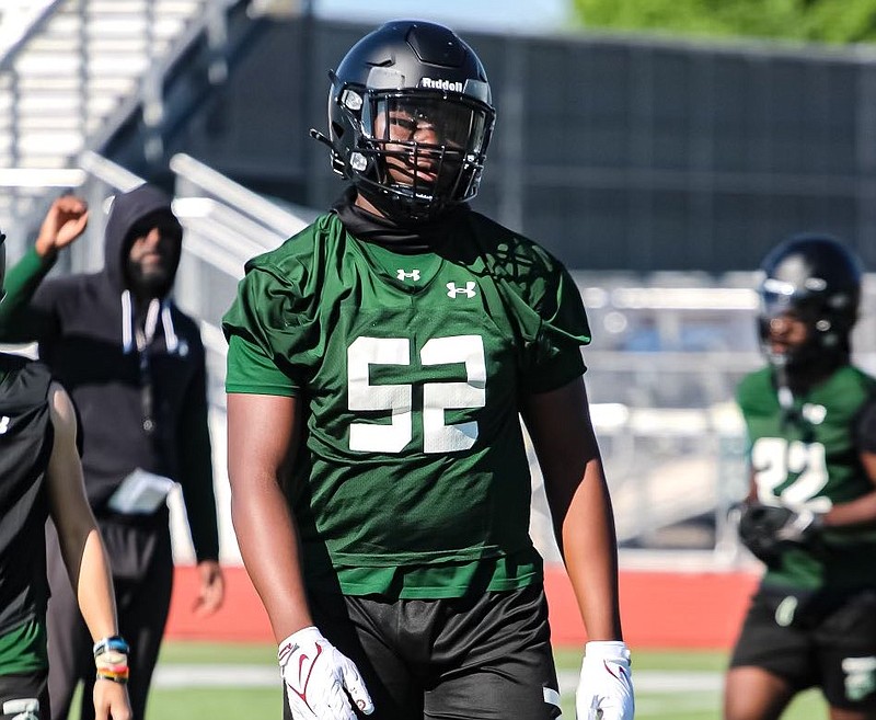 Get to know: ’26 4-star O-line target Felix Ojo | Whole Hog Sports