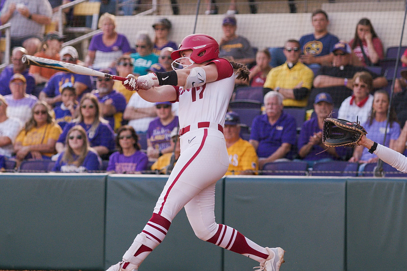 No. 13 Arkansas softball takes series at No. 7 LSU with 4-1 win | Whole ...