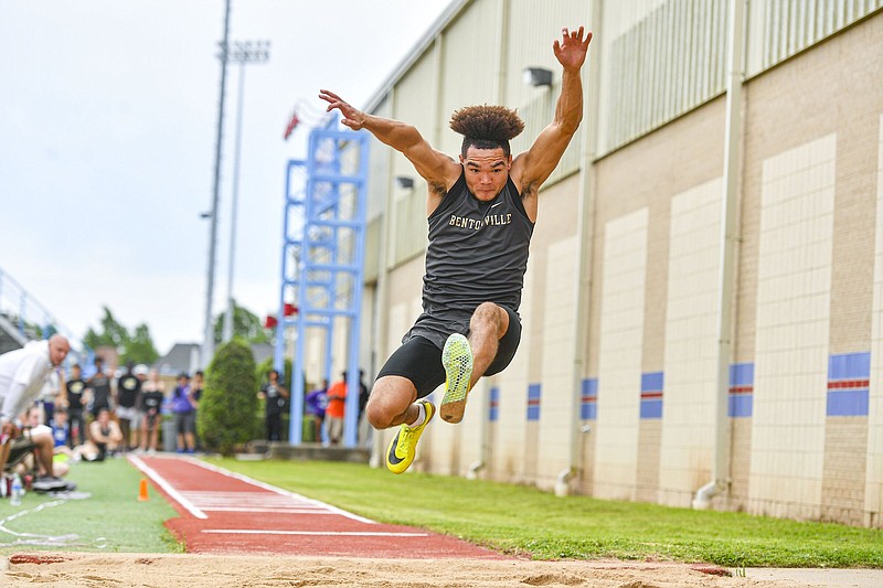 Bentonville sweeps Class 6A state championships as Farrow, Loewe set ...