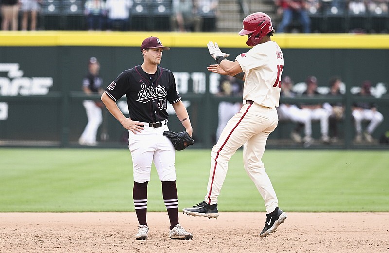 Say no more: Trailing 6-0, Hogs rally to silence Bulldogs | The ...