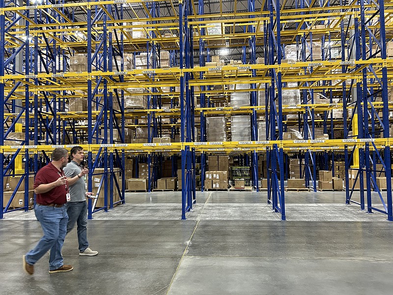 Tractor Supply hosts ribbon cutting for 1.2 million-square-foot ...