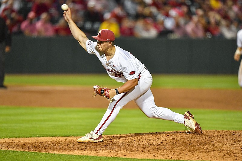 Arkansas baseball alters pitching rotation for series at Texas A&M ...