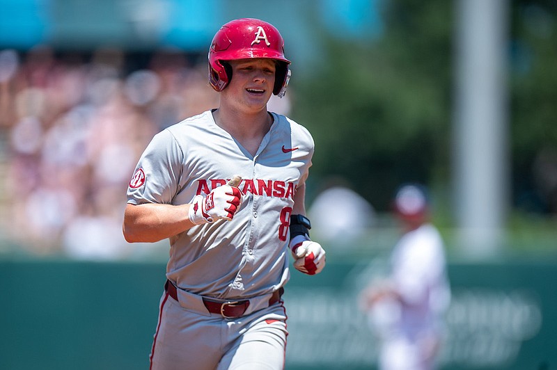 Texas A&M run-rules Arkansas baseball to take final regular-season ...