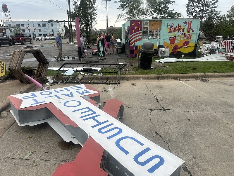 Eight dead in Arkansas, including three in Benton County, after violent ...
