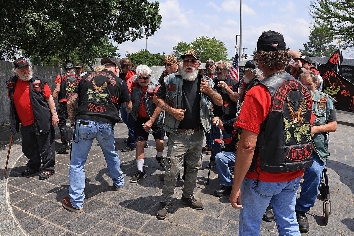 Veteran biker clubs host memorial rally at the Arkansas Vietnam ...