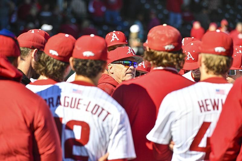 Common thread: Consistency ‘a mindset’ for DVH, Hogs | Northwest ...