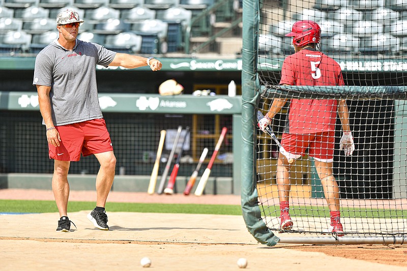 Texas prep baseball standout Dylan Cheek commits to Arkansas | The ...