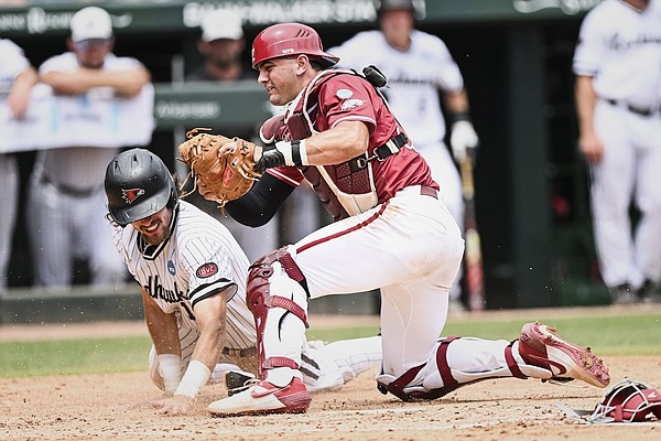 Arkansas baseball notebook: Razorbacks' season ends with upset loss to ...