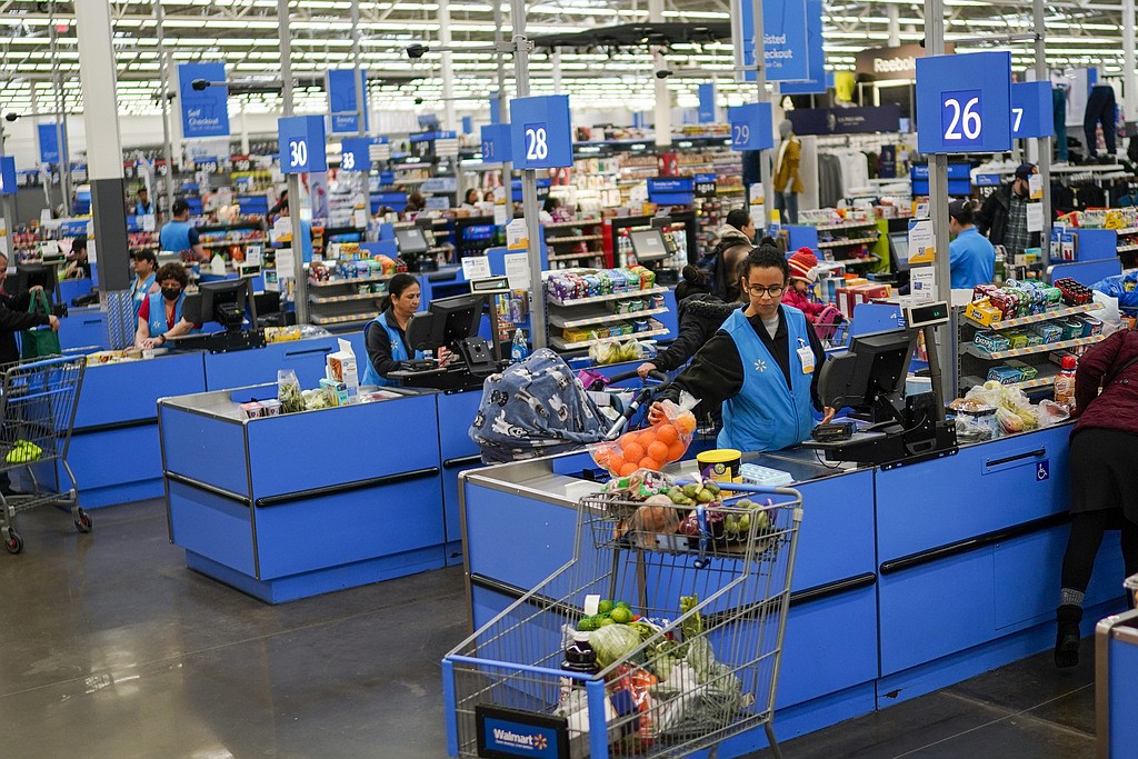 Walmart offering store workers new bonus and training opportunities ...