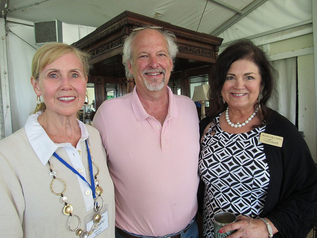 CELEBRATING SCOTT: Spring Dinner fundraiser features silent auction ...