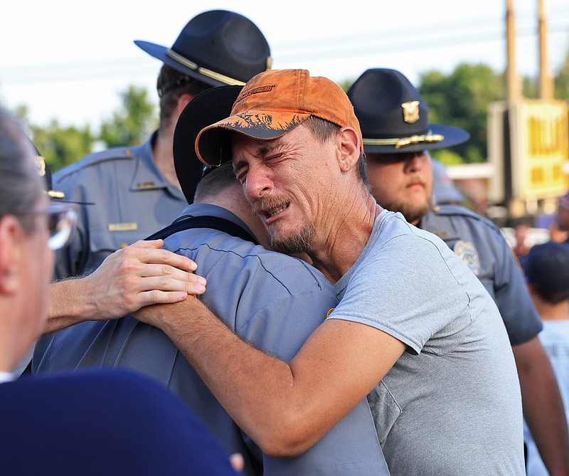 Hundreds gather in Fordyce for vigil honoring victims of Friday's mass ...