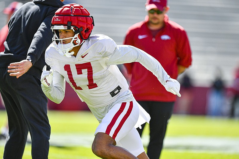 Homegrown Hog: CJ Brown excited to ‘put on’ for Arkansas | The Arkansas ...