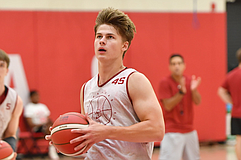 Men's Basketball | Whole Hog Sports