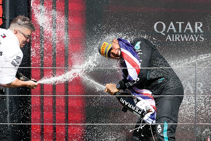 Hamilton finally stops counting the days since his last Formula One ...