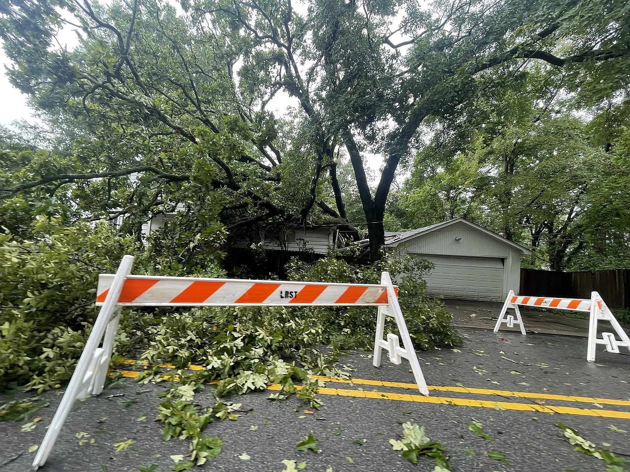 STORM UPDATE: National Weather Service crews assessing storm damage in ...