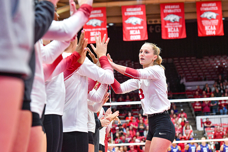 Arkansas volleyball voted 8th in preseason SEC poll, Hannah Hogue named ...