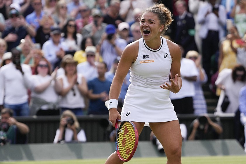 Paolini, Krejcikova go long, set up final | The Arkansas Democrat ...