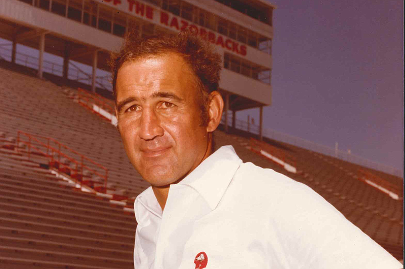 Monte Kiffin had great defenses with Arkansas football | Whole Hog Sports