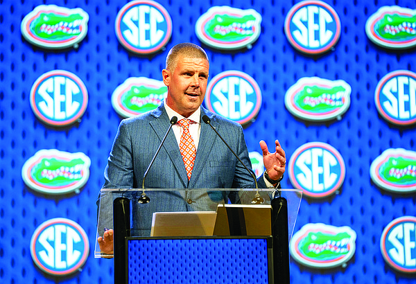 Napier enters Year 3 with Florida hopeful with ominous vibes, daunting ...