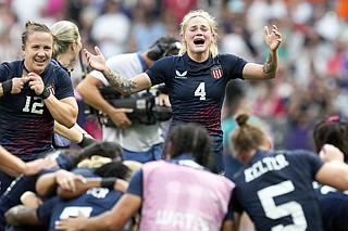 Rugby sevens wins over Olympic crowds, U.S. wants to build on bronze ...