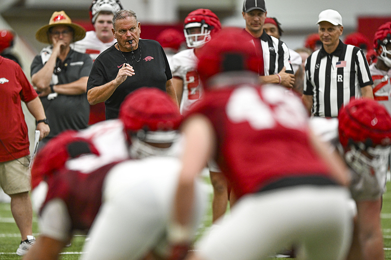 Sam Pittman heavily involved with offensive line, other notes from ...
