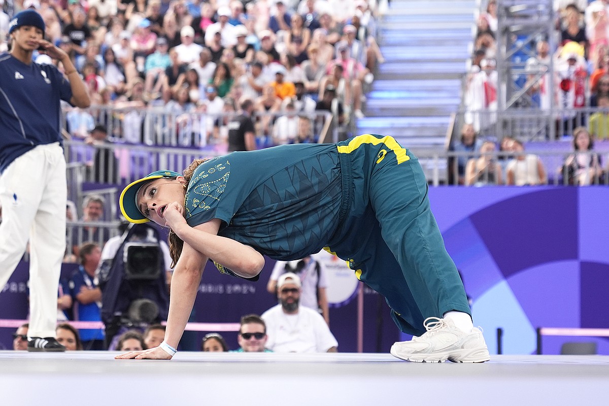 Cringy moves and white b-girl’s durag prompt questions about Olympic ...