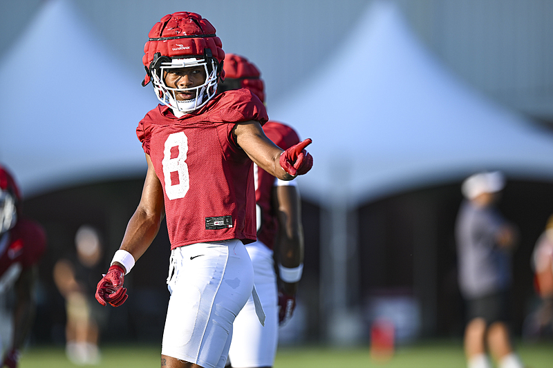 Arkansas safety Jayden Johnson emerging as leader during 'phenomenal ...