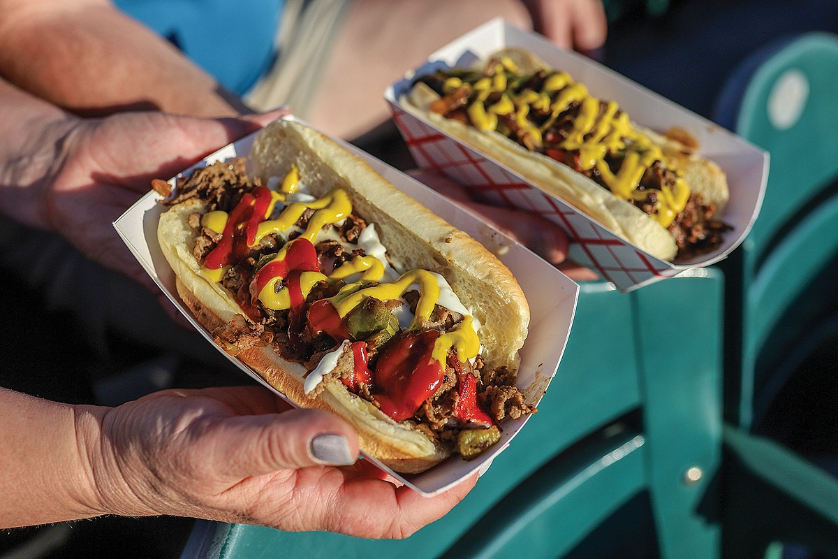 Stadium vendors’ expanded offerings are scoring big with sports fans ...