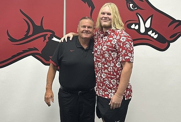 Get to know: Arkansas offensive line commitment Tucker Young ...