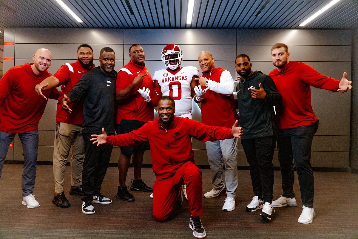 Hogs land 4-star defensive tackle Kevin Oatis | The Arkansas Democrat ...