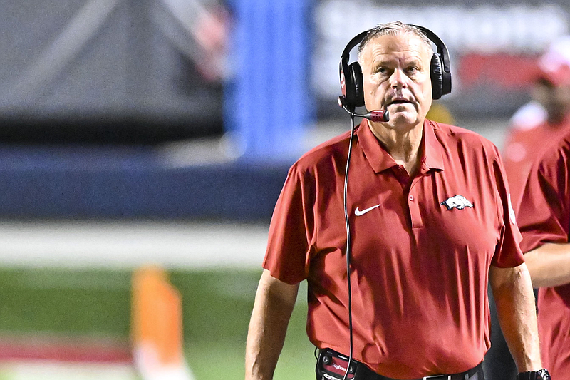 Arkansas football notebook: Razorbacks get extra time to prepare for ...