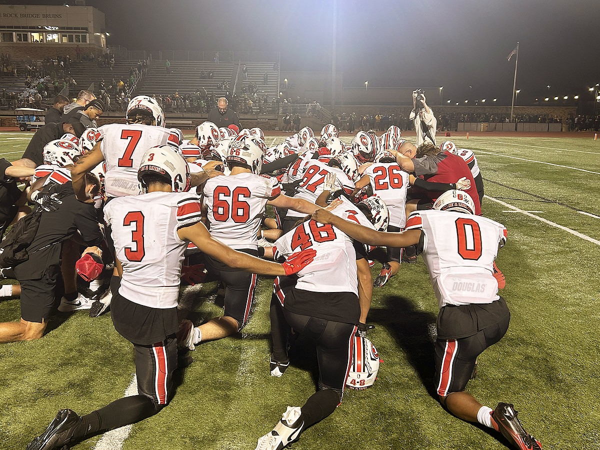 Friday Football: Jays look for bright spots after loss to Bruins ...
