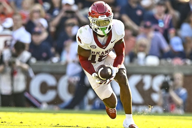 Arkansas safety TJ Metcalf contributed to 4 turnovers in return to ...