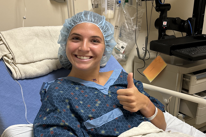 Arkansas soccer's Cora Hair playing again after thyroid cancer recovery ...